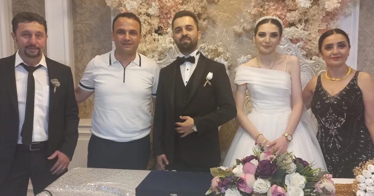SOYTÜRK VE ÇELİK AİLELERİNİN MUTLU GÜNÜ - Fatsa Gazetesi SOYTÜRK VE ÇELİK AİLELERİNİN MUTLU GÜNÜ - Fatsa Gazetesi